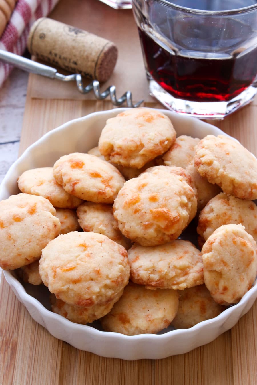 Cheddar Cheese Shortbread | Easy Appetizer | Krazykitchenmom.com