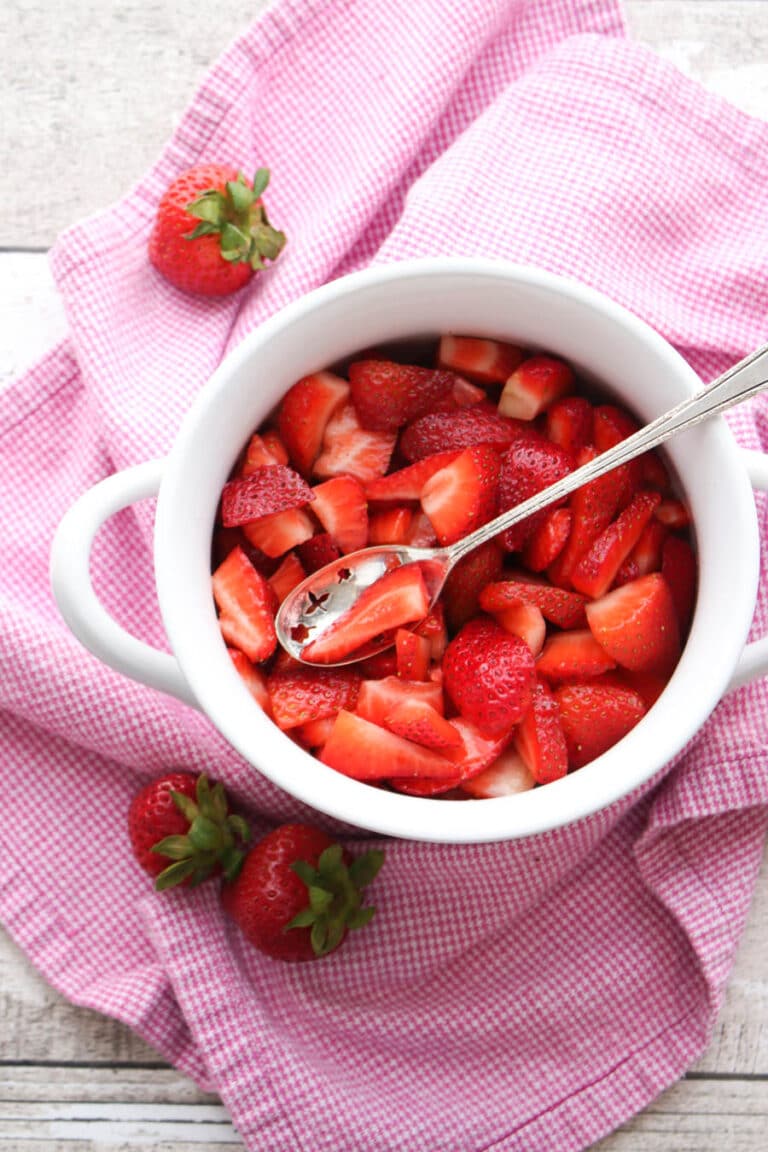 Easy Sweet Balsamic Strawberries - Krazy Kitchen Mom